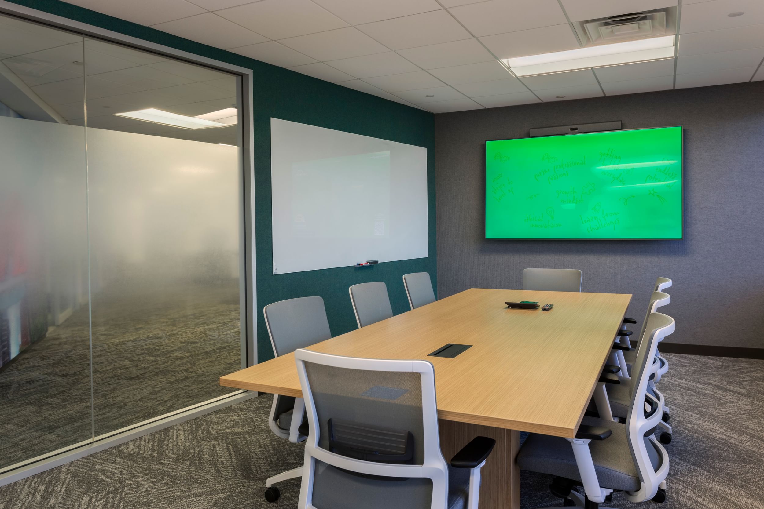 Office Refresh & Renovation﻿ | DPR Construction